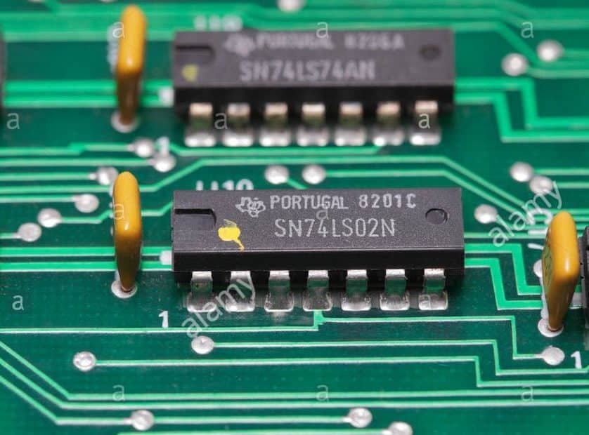 Difference between TTL, CMOS, ECL and BiCMOS Logic Families